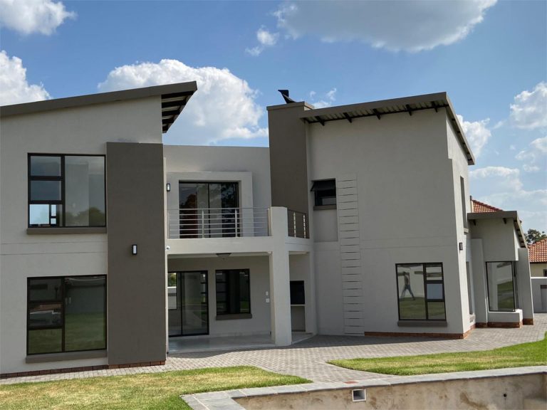 For Sale – Helderwyk Estate